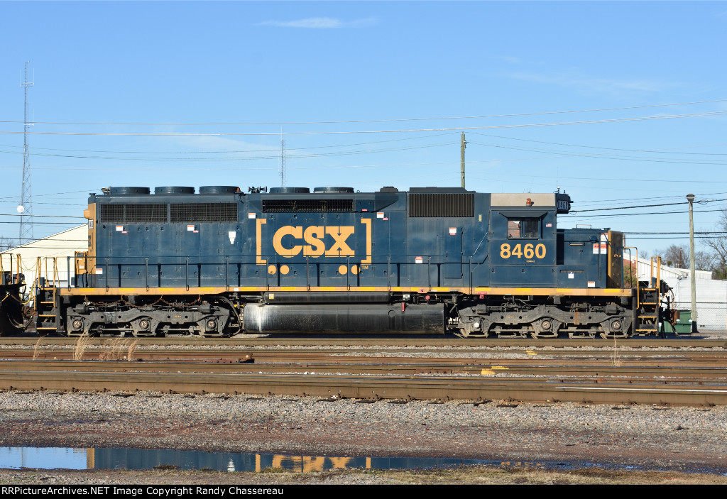 CSXT 8460